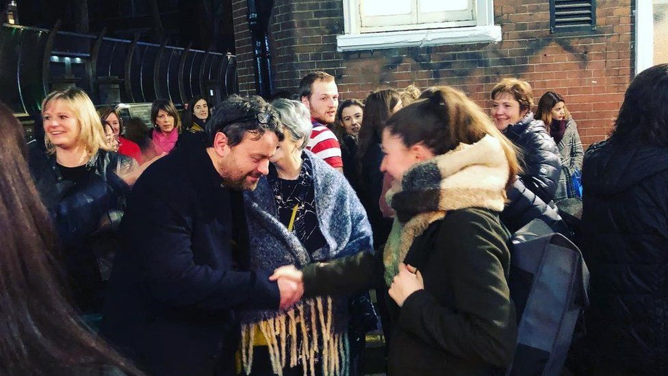 3 Llun: Lluniau pwysicaf Mared Williams - BBC Cymru Fyw