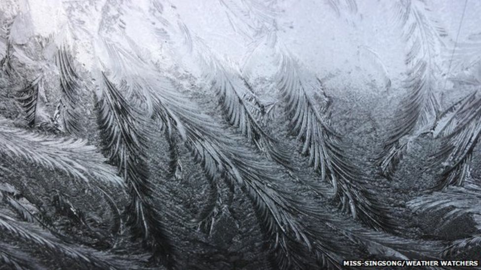 What causes different frost patterns? - BBC Weather