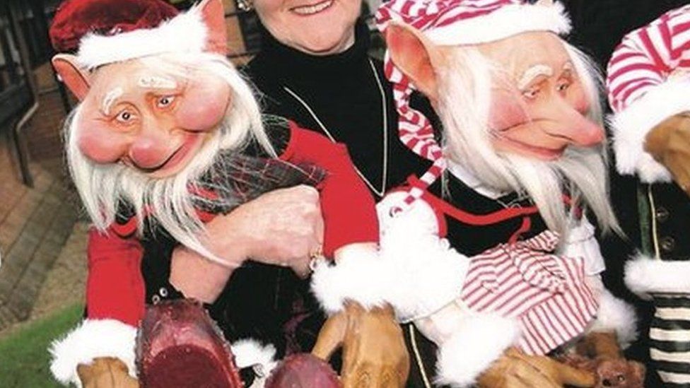 Man jailed for St Gwendoline's Church, Llyswen, elf theft - BBC News