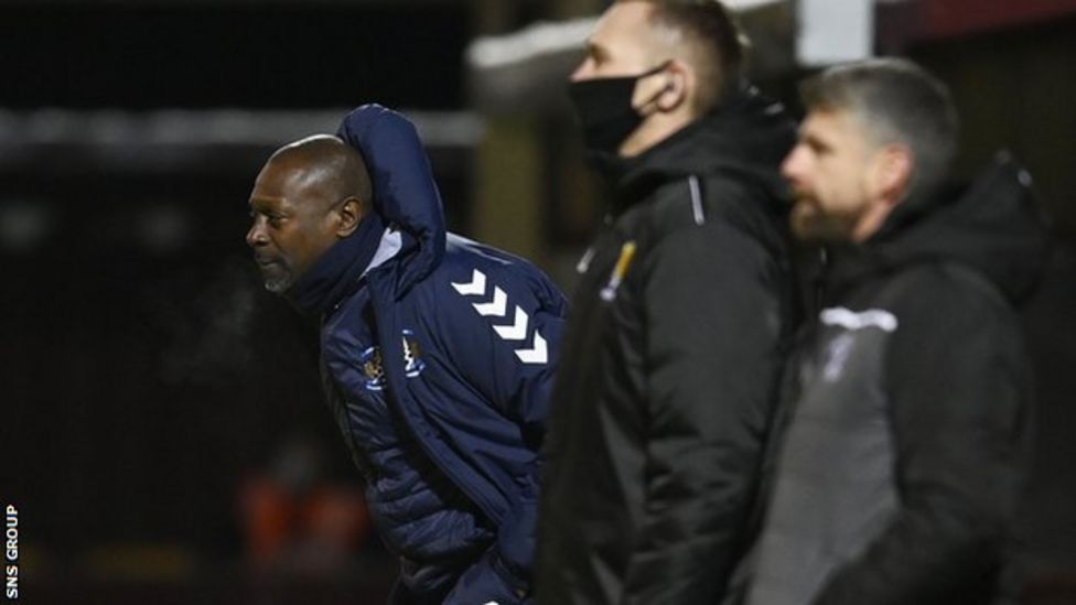 Alex Dyer grateful for support after suffering racist abuse in letter ...