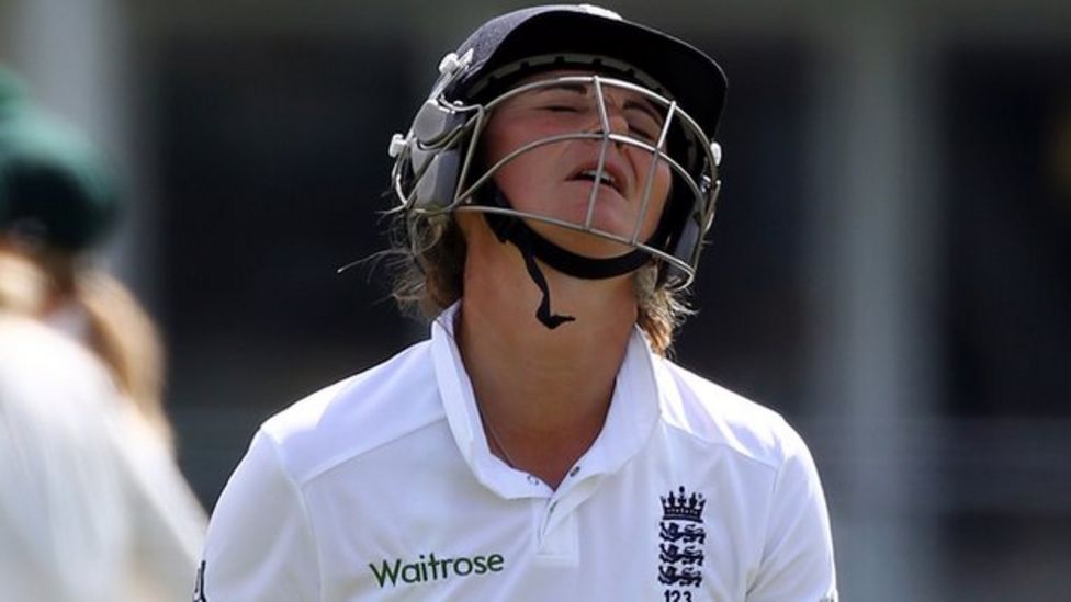 Andrew McNamara: Jockey wins at Tramore in final ride of career - BBC Sport