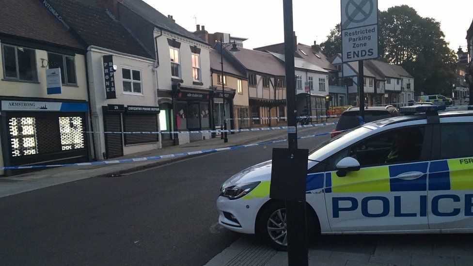 Three men hurt in Coventry shooting - BBC News