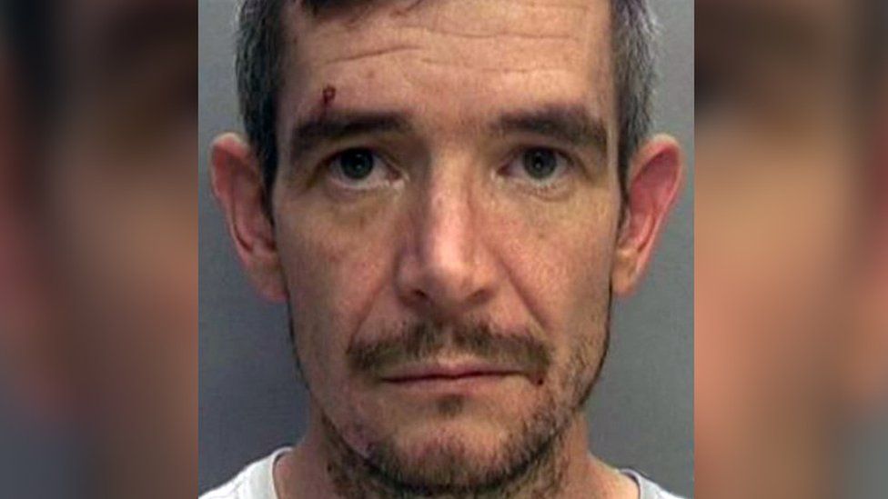 Gang jailed for string of West Midlands car-jackings - BBC News