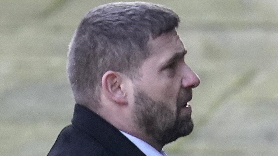 Andover A303 crash: Lorry driver jailed over three deaths - BBC News