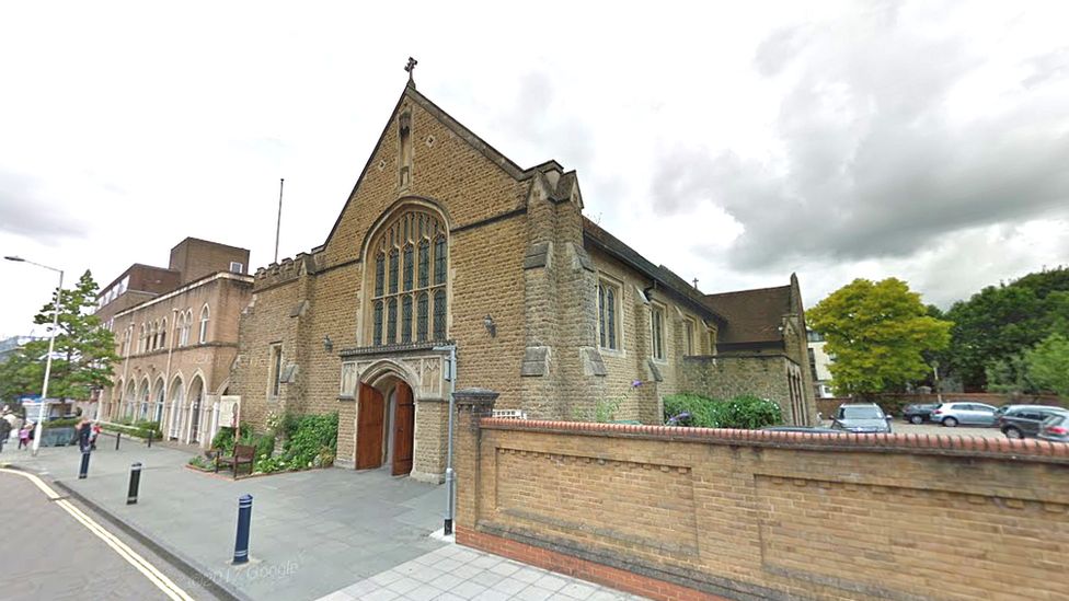 Horsham catholic priest Anthony White jailed for child sex abuse - BBC News