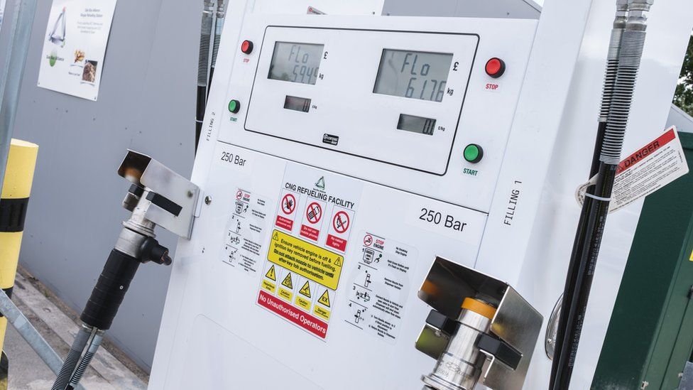 Bristol biomethane gas-powered bus refuelling station opens - BBC News