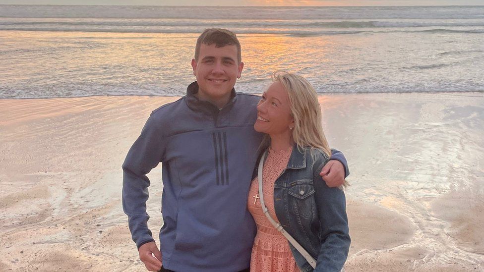 Jamie Rees: Defibrillators funded in memory of Warwickshire teenager ...