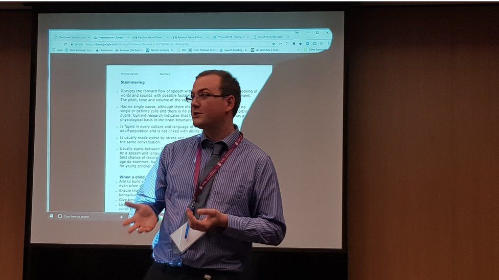 Teacher uses stammer to show children 'it's ok to be different' - BBC News