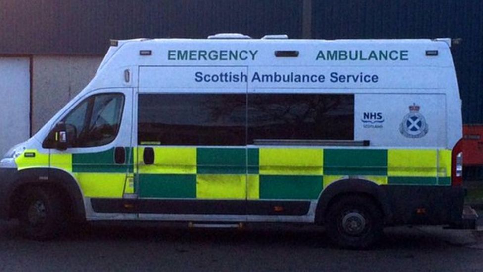 New 999 ambulance priorities piloted - BBC News