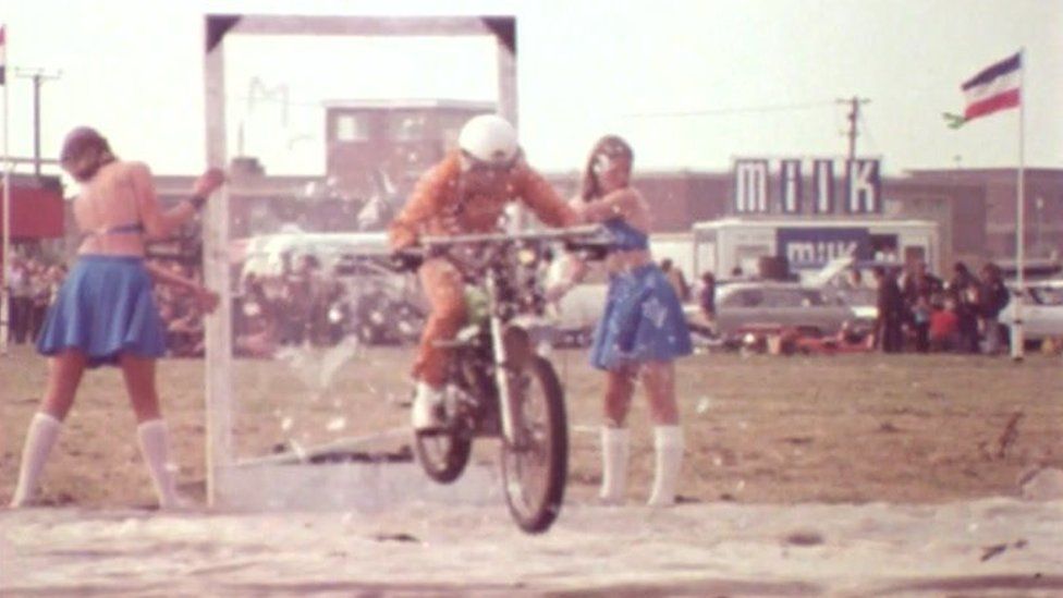 Fearless Motobirds reunite after 40 years apart - BBC News