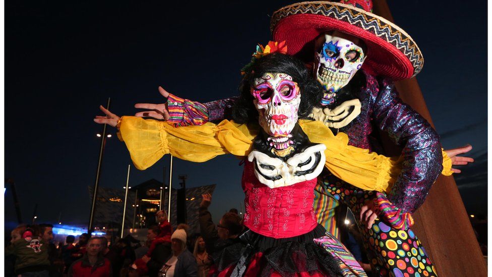 Halloween: Ghoulish gathering at Belfast fireworks - BBC News