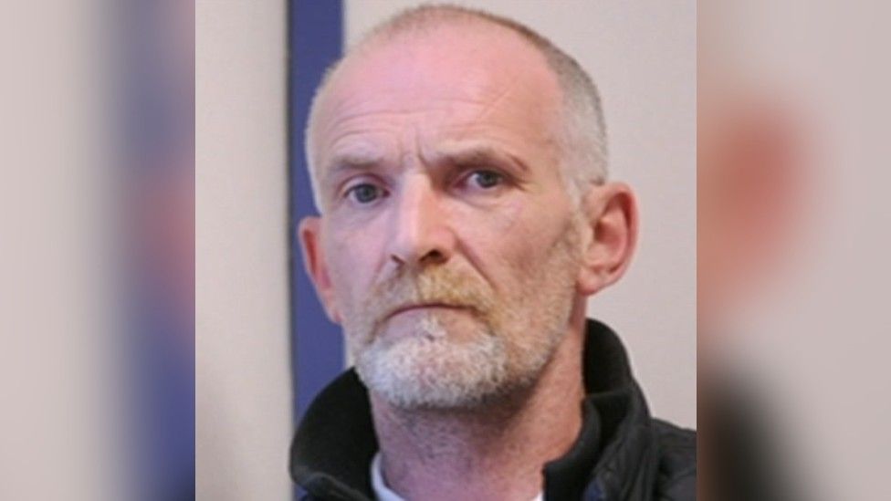 Derby fire deaths: Killer Paul Mosley returned to prison - BBC News