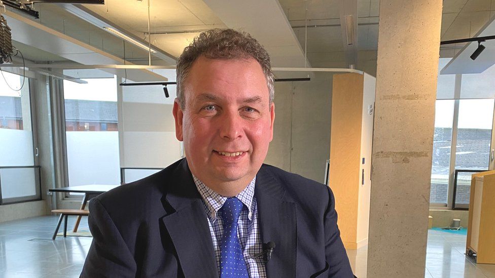 Assisted dying: 'I wish my wife had been allowed to end her life' - BBC ...