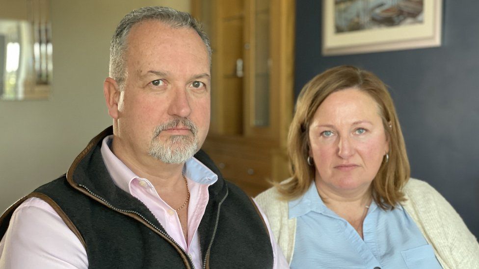 Parents want answers after son's construction site death - BBC News