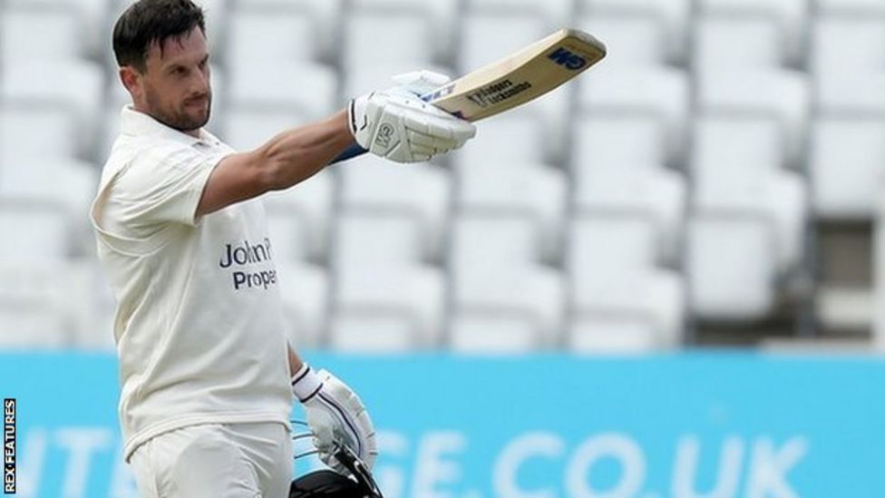 County Championship round-up: Batsmen hit back as Steven Mullaney ...