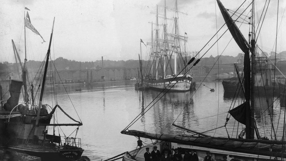 Ipswich awarded 'Heritage Harbour' status - BBC News