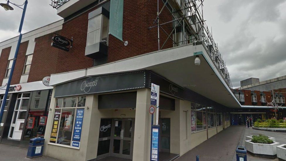 Stourbridge nightclub death: Kobe Murray in court - BBC News