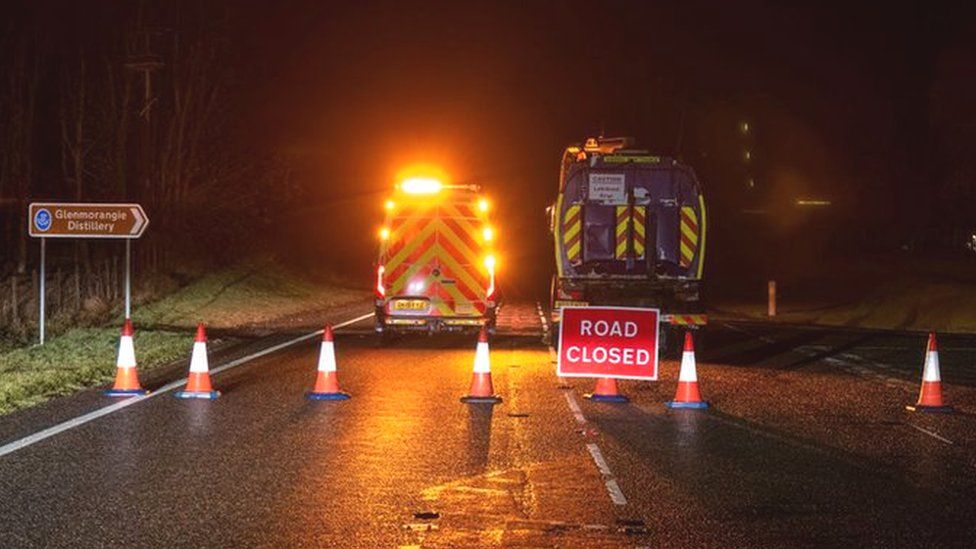 Woman, 77, dies after car and lorry crash on A9 - BBC News