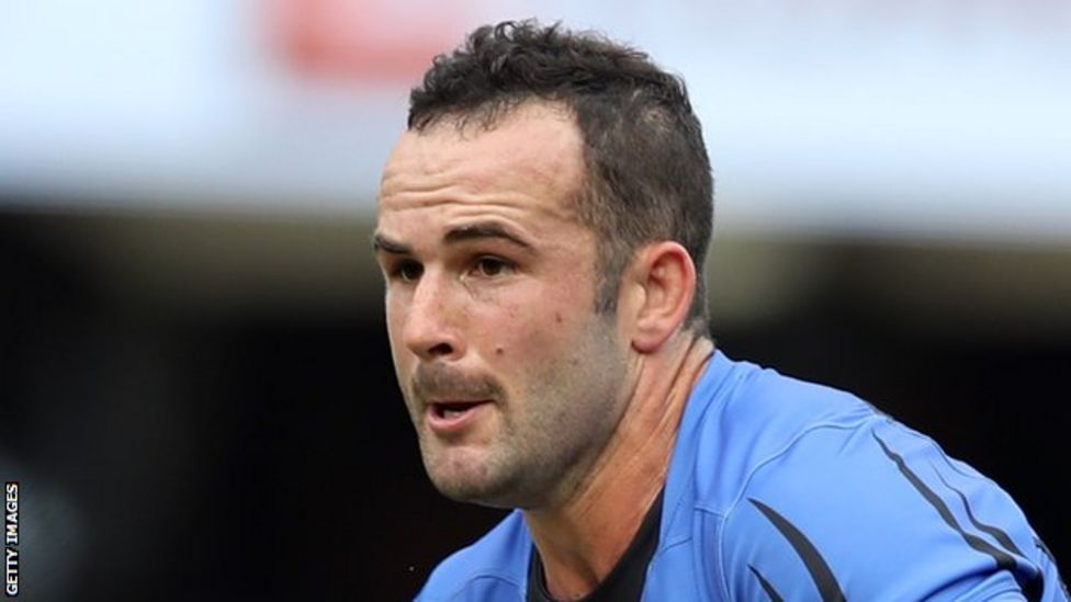 Jono Lance: Australian fly-half joins Warriors in short-term deal - BBC ...