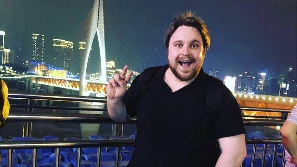 Chris Duffield family awaits answers after China death - BBC News