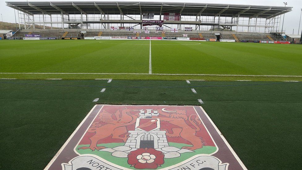 Northampton Town stadium: Work resumes on East Stand - BBC News