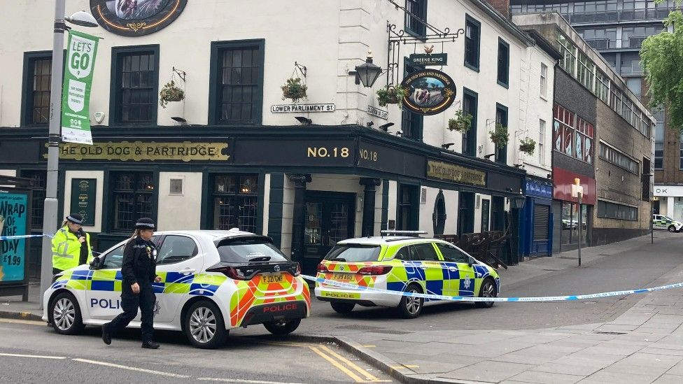 Man left seriously injured in Nottingham attack - BBC News