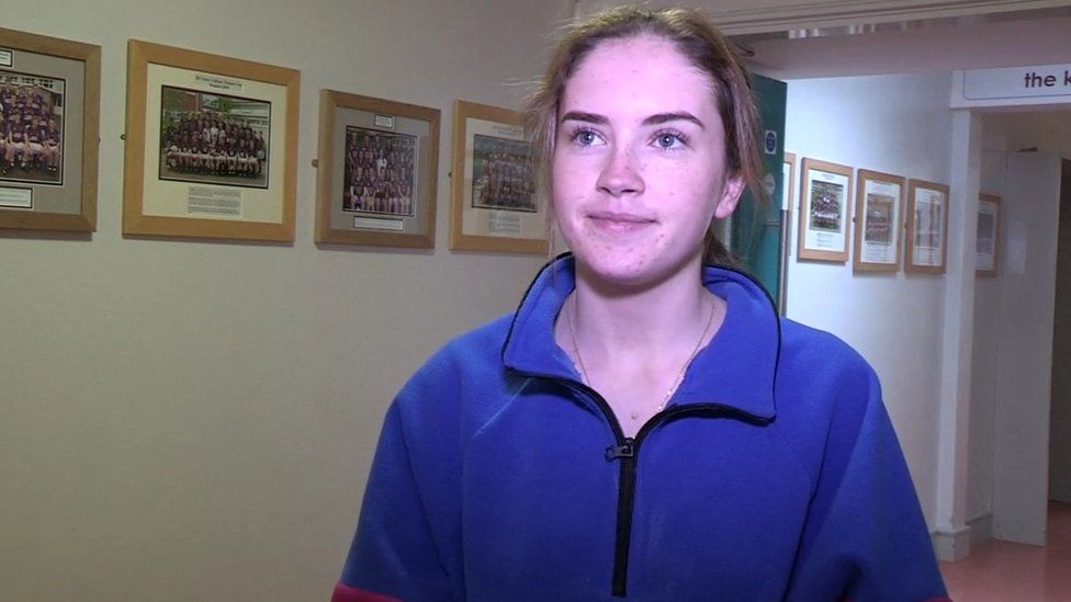 A-level results: Northern Ireland students relive results 'rollercoaster' - BBC News