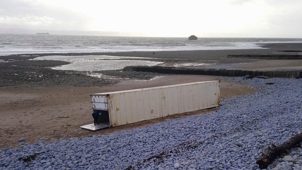 Lost shipping container washes ashore in Vale of Glamorgan - BBC News