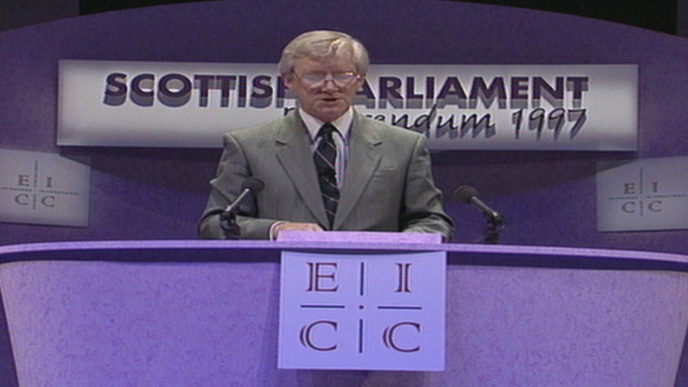 Scottish devolution: Believing in impossible things - BBC News