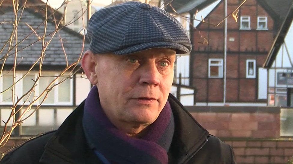 Northwich flood defences 'worked' as storm swept across town - BBC News