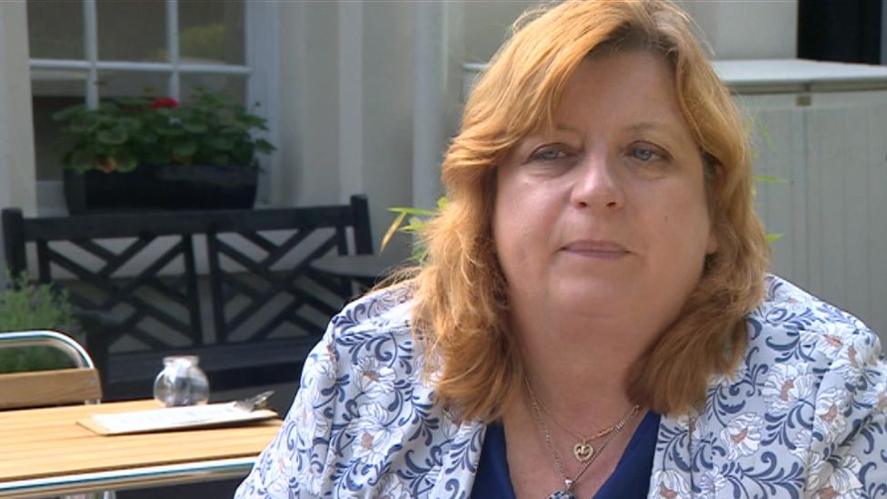 Spanish 'stolen' baby case goes to European court - BBC News