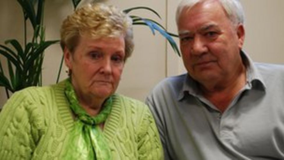 Mum of missing Nicola Payne dies - BBC News