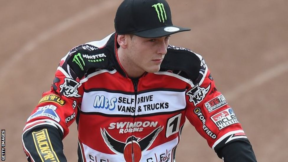 Darcy Ward: Poole Pirates and Swindon speedway rider injured - BBC Sport