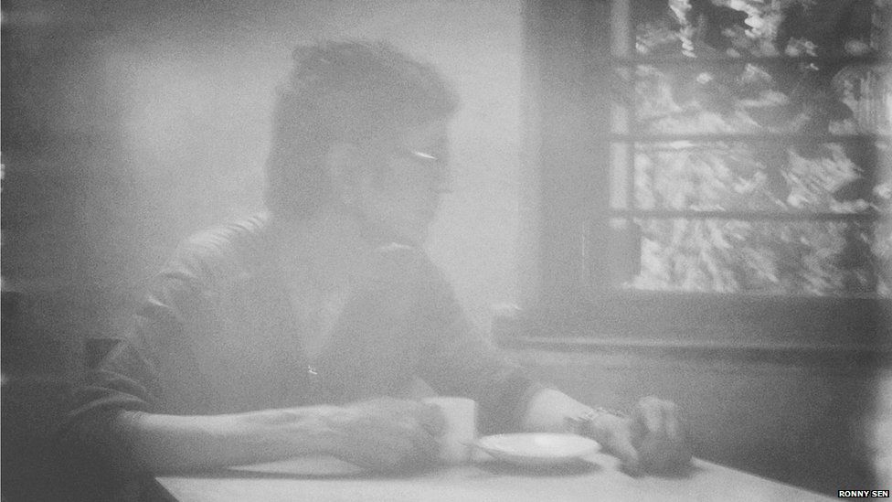 Straight Life: India's recovering drug addicts - BBC News