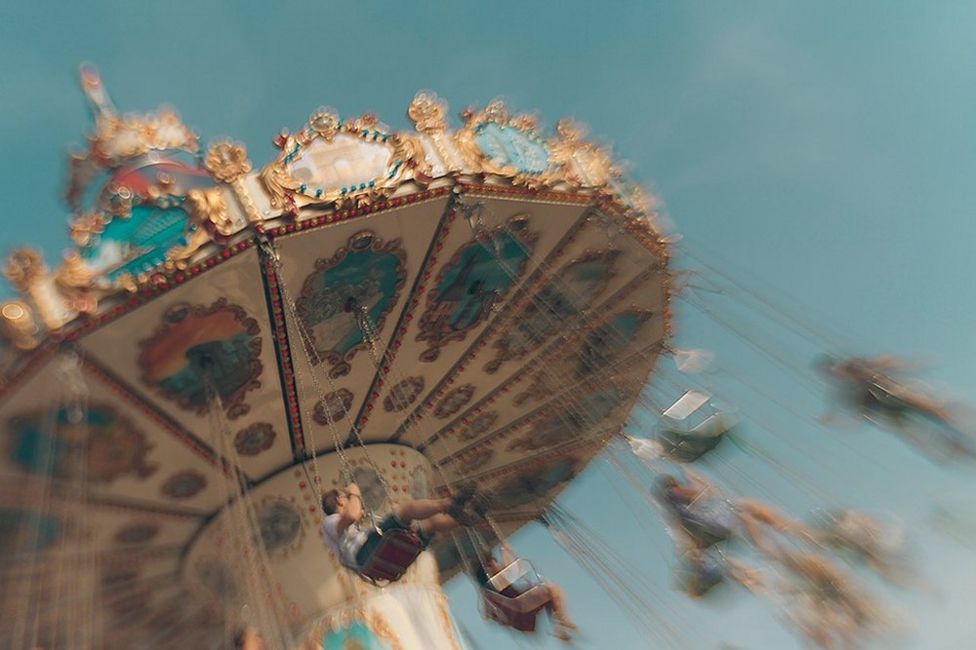 Your pictures: Fairgrounds - BBC News