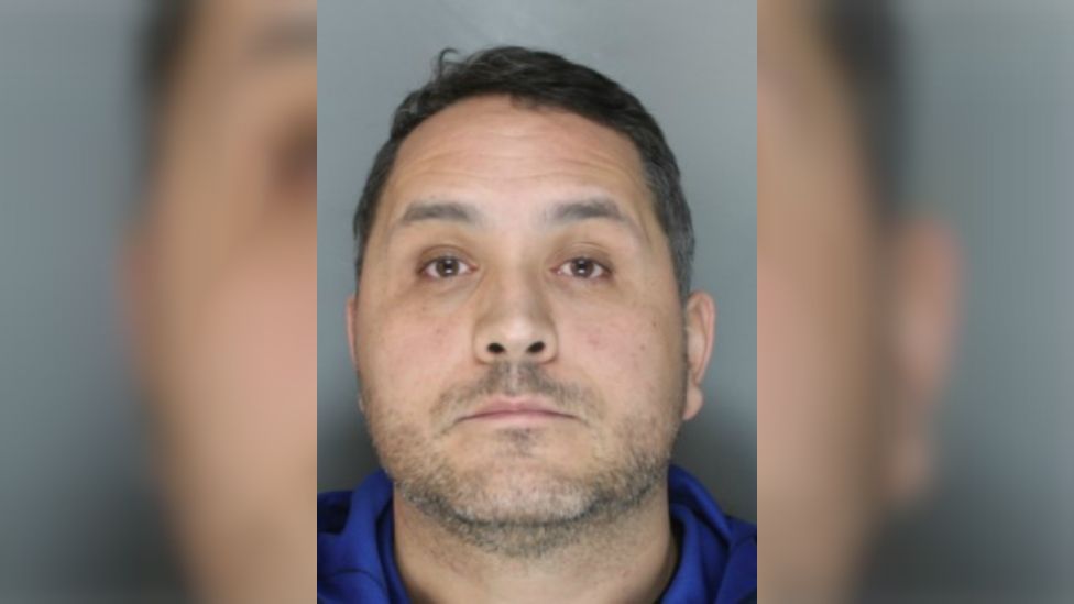 Merseyside police officer Stephen Cloney jailed for tipping off ...