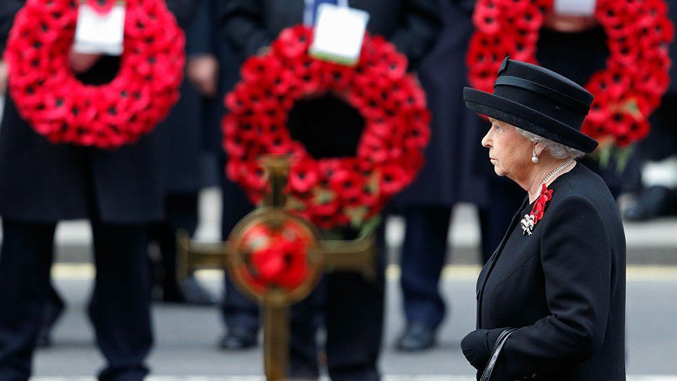 The Queen has been advised to rest for two weeks - BBC Newsround