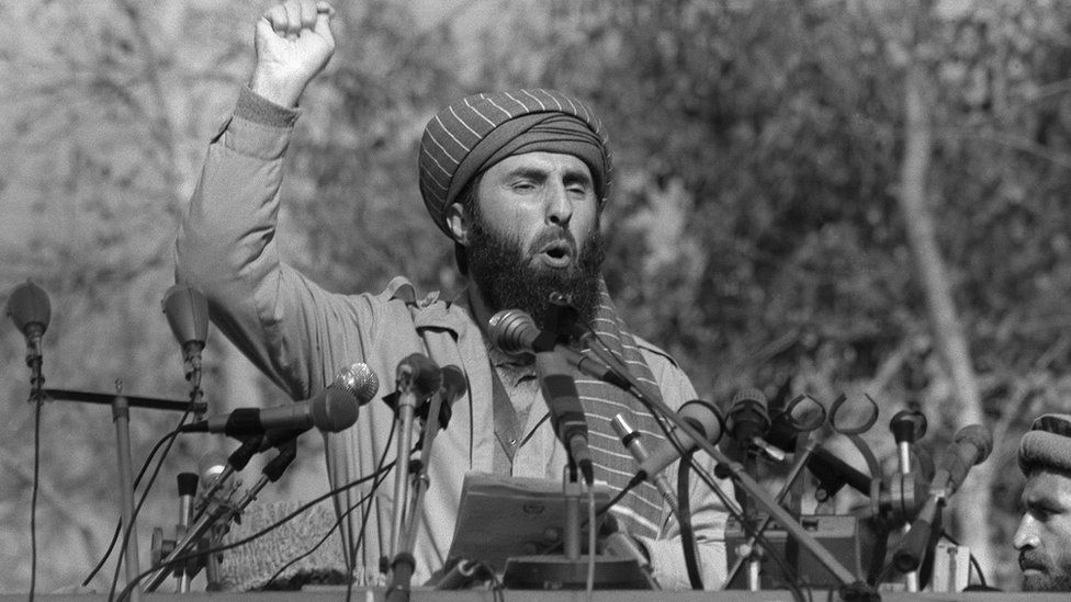 What does Afghan warlord Hekmatyar's return mean? - BBC News