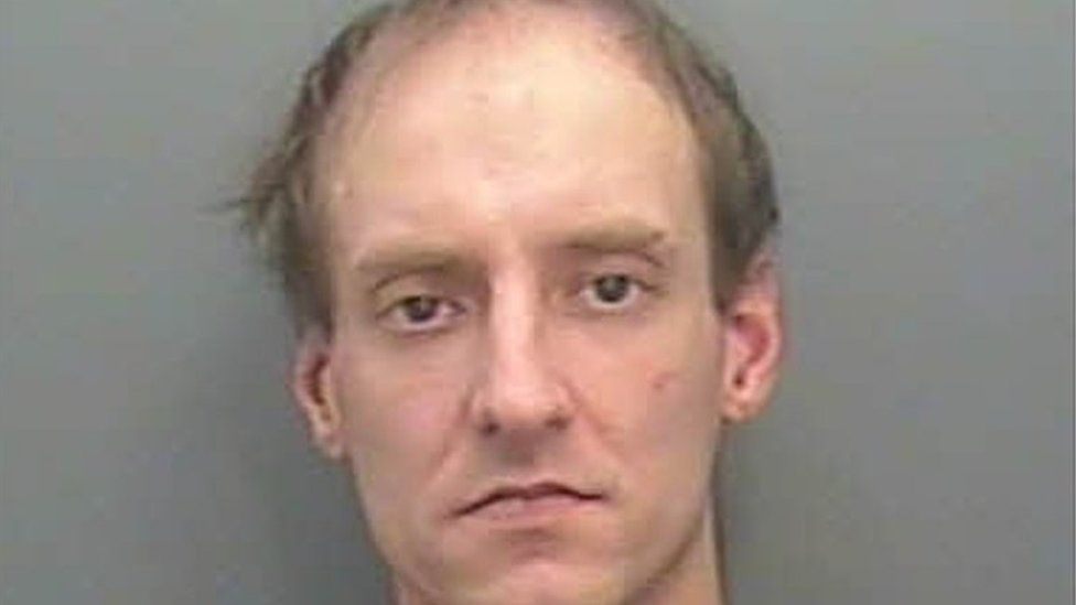 Mum killed when supermarket lift turned into bus chase - BBC News