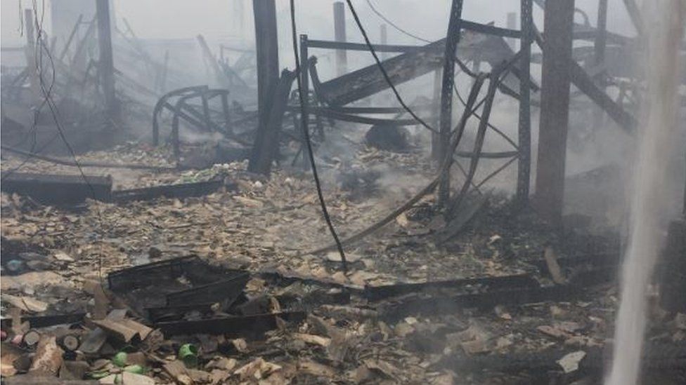 Rochdale fire: Former mill to be demolished - BBC News