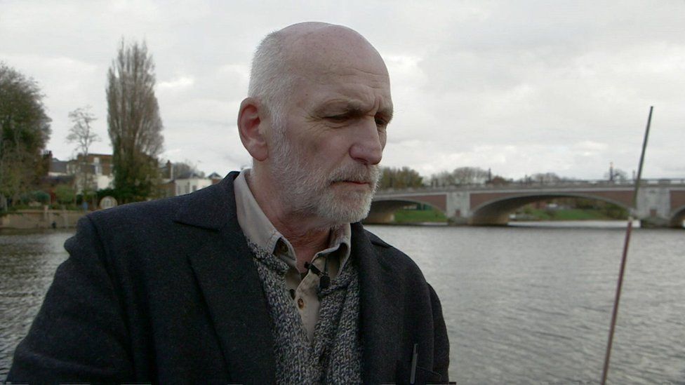 The children who hit their parents - BBC News