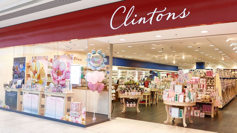 Clintons strikes deal to avoid pre-Christmas collapse - BBC News