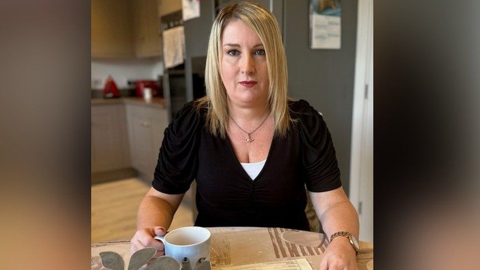 Love-Bombed: The fake firefighter who conned his way into hearts - BBC News