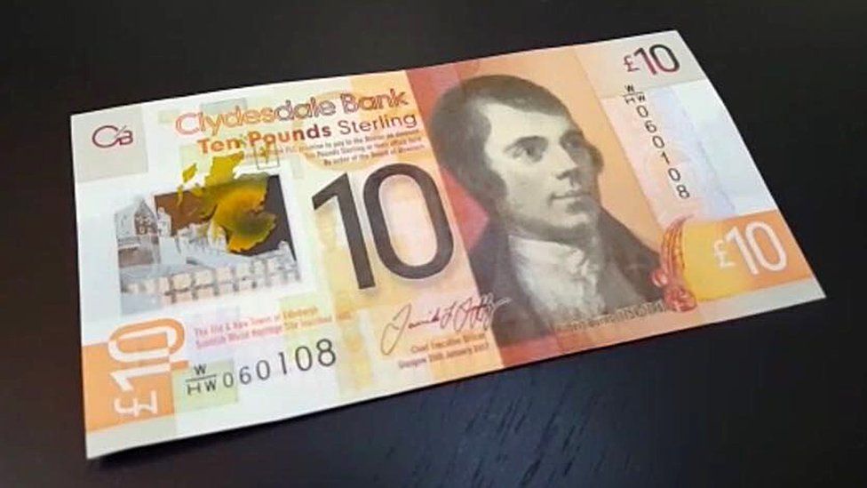 Clydesdale unveils new Scottish £10 note - BBC News
