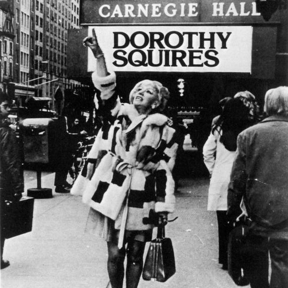 Dorothy Squires: The Llanelli singer who married Roger Moore - BBC News