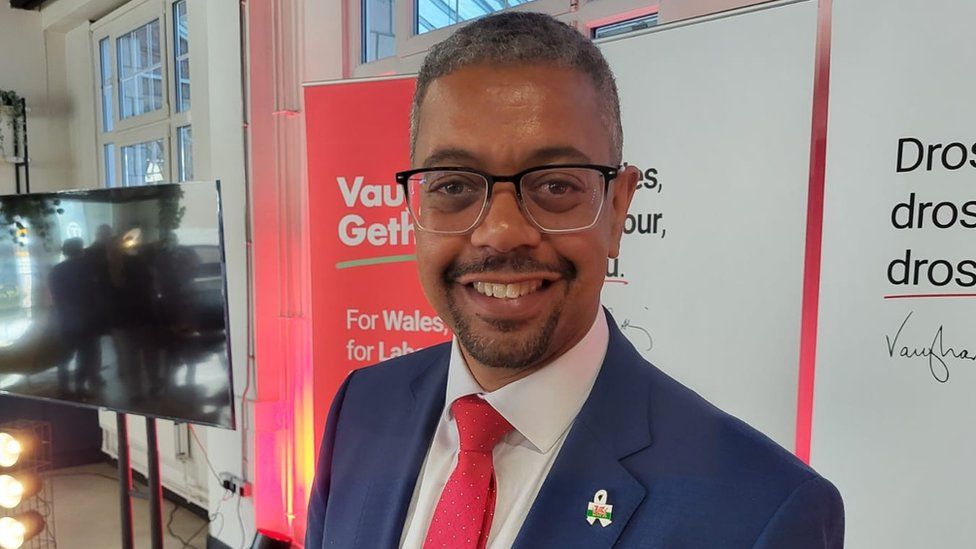 20mph: Labour hopeful Vaughan Gething promises public say - BBC News