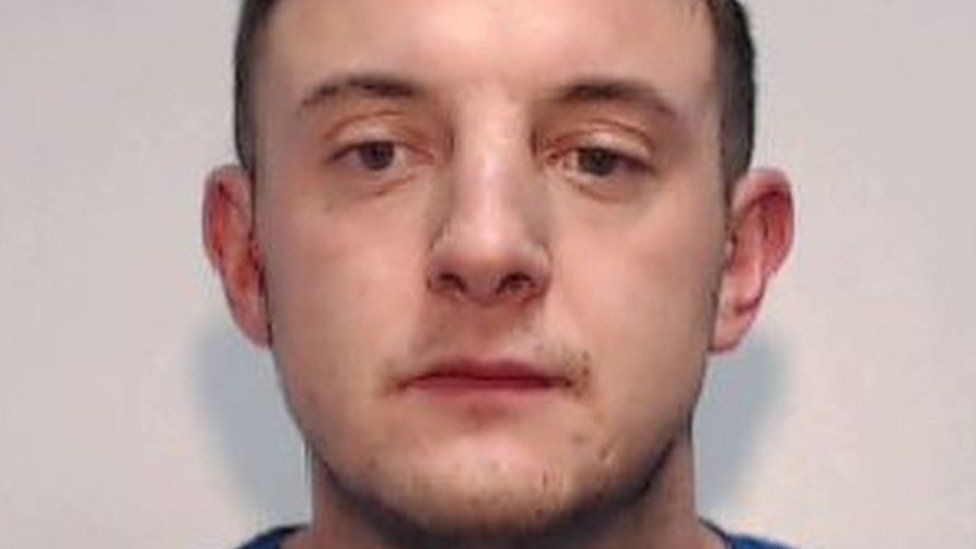 Dangerous driver's sentence 'does not reflect' family loss - BBC News