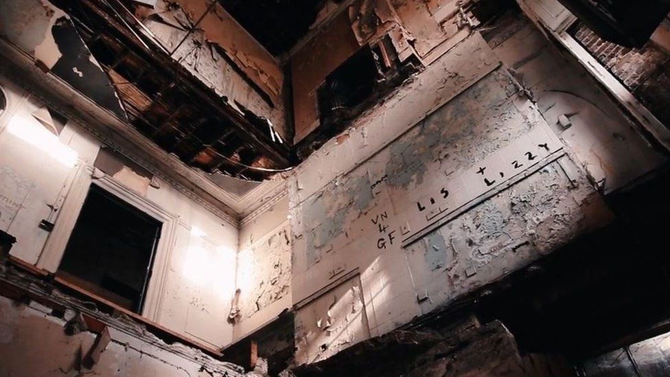 Hanworth Park House: Listed building 'could fall down' without ...