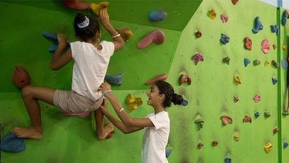 2020 Olympics: Climbing faces challenge for acceptance - BBC Sport