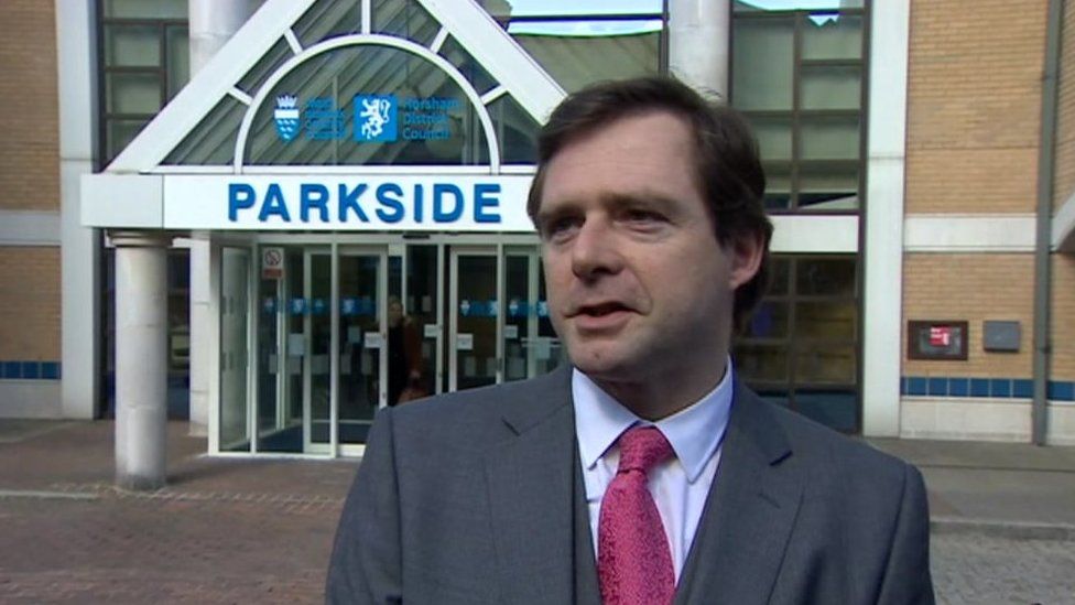 Shoreham crash: Police go to High Court to see evidence - BBC News